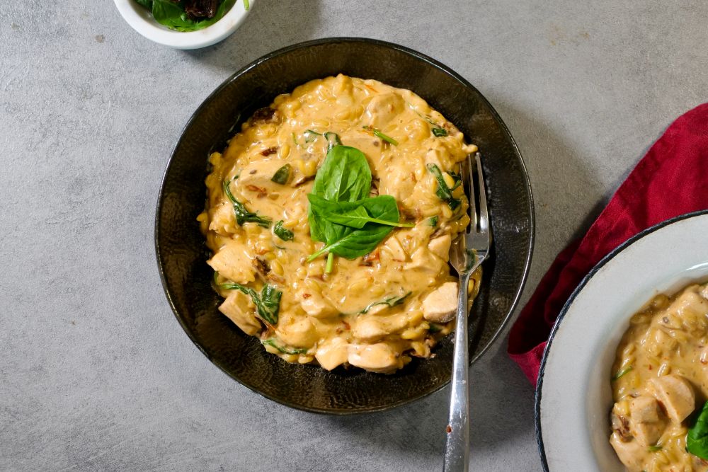 Mletý rezeň so syrom a uhorkovým šalátom - recept na prípravu | Kuchyňa ...